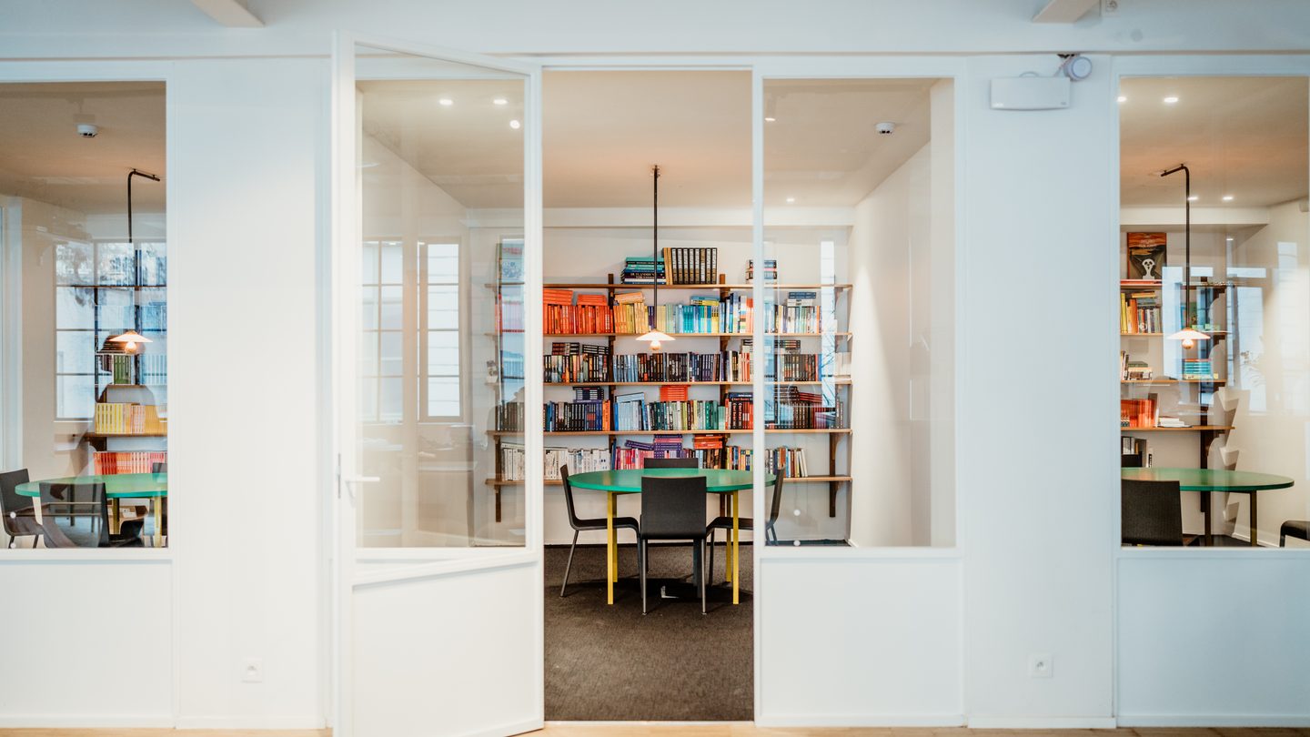 B&L Webshop | Owl Press